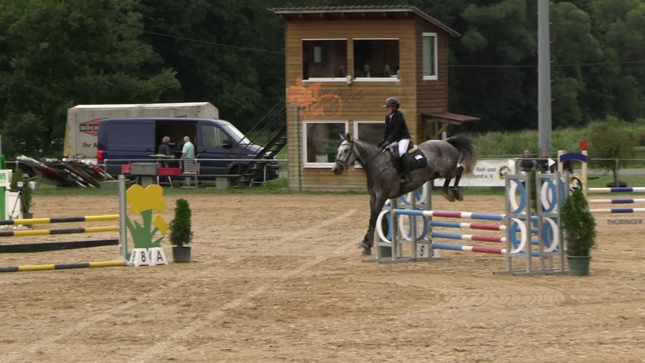 Video von Valentino-Blue - Reitturnier Bad Liebenstein/Sorga 2025 ...
