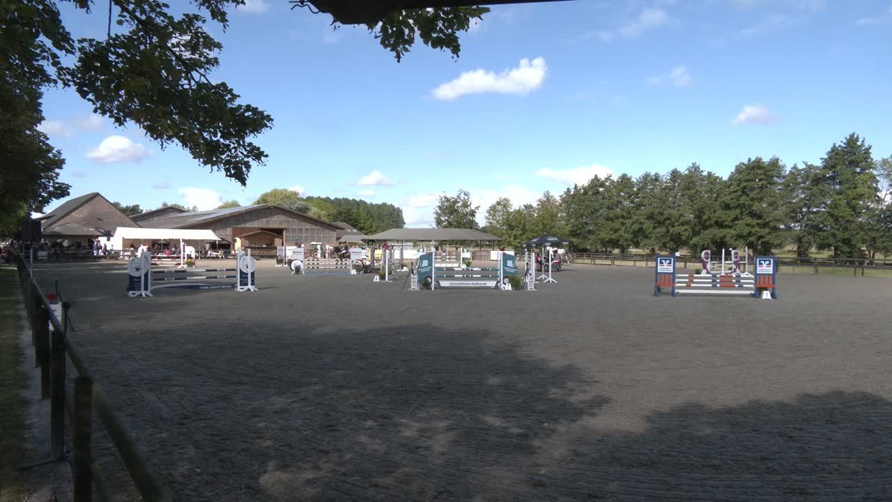 Vidéo de Hey Little Man - Reitturnier Xanten - Reitanlage Miss 2025 ...