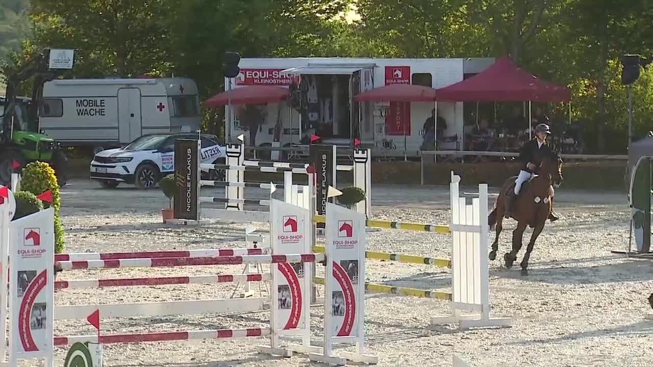 Video de Chassidy - Reitturnier Großbardorf/Ufr. 2025, Concurso de ...