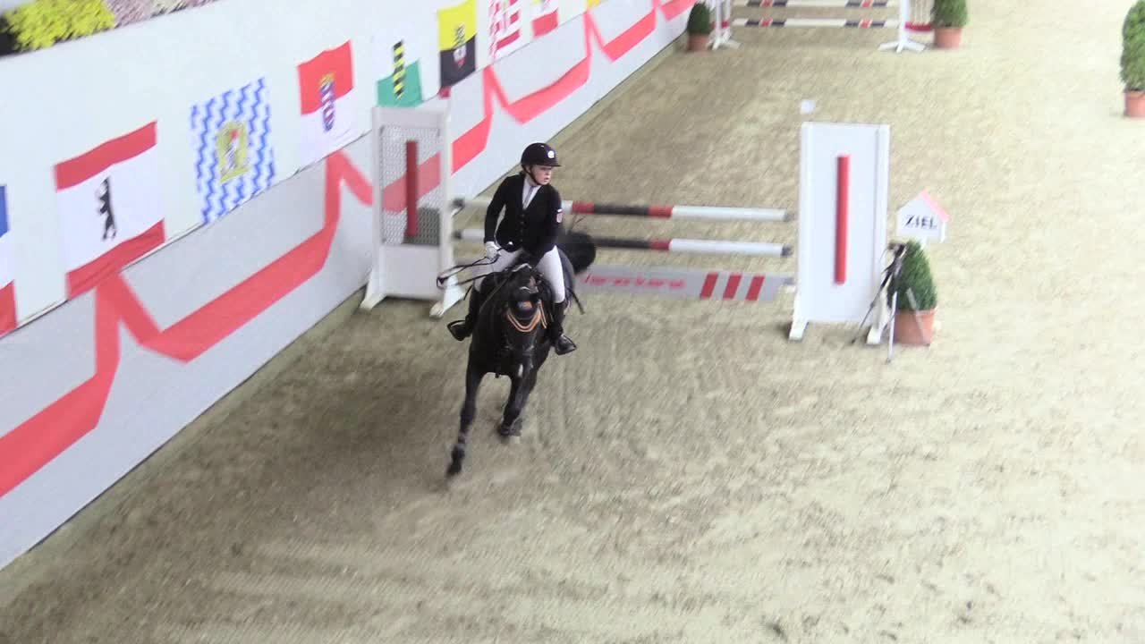 Video van Nadir vom Splitting WE - 20. Legdener Ponymeeting 2017, Springproef Kl. A** (05.11.2017)